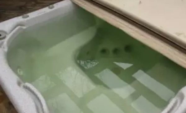 How to Fix Green Hot Tub Water: Dangerous or Manageable?